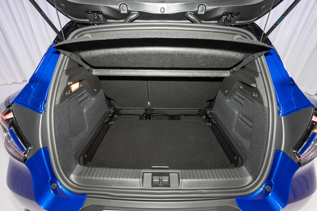 Renault Captur (2024). Premier contact avec le SUV urbain profondément restylé