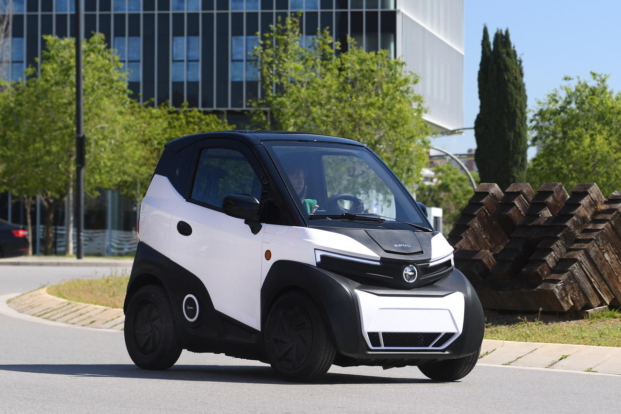 Nissan se met aux quadricycle et scooter électriques en France