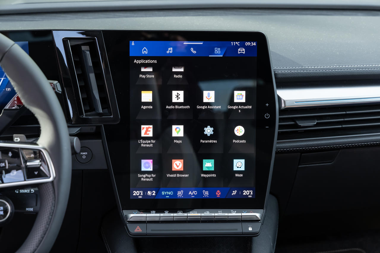 Essai Renault Scénic E-Tech : notre verdict sur 2 500 km