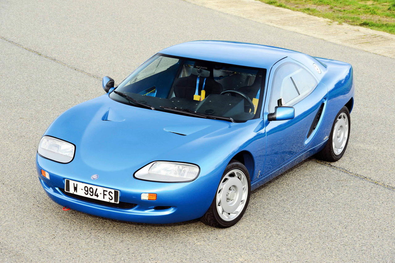 Hommell Berlinette. La folle histoire (et l'essai) de la Lotus à la ...