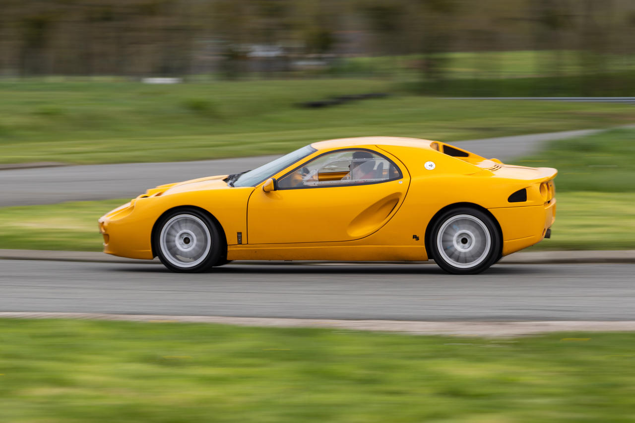 Hommell Berlinette. La folle histoire (et l'essai) de la Lotus à la ...