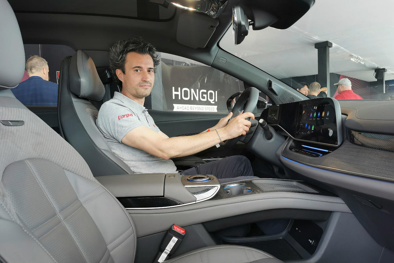 Hongqi. La luxueuse marque chinoise débarque en France avec ses modèles ...