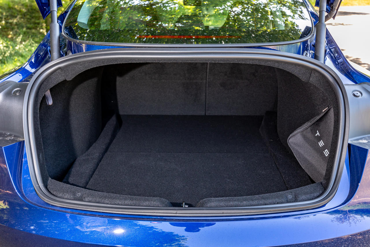 Essai Tesla Model 3 Performance (2024) : encore plus forte