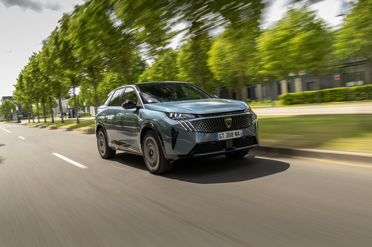Prix Peugeot e-3008 et e-5008 Long Range (2024). Combien pour les versions grande autonomie