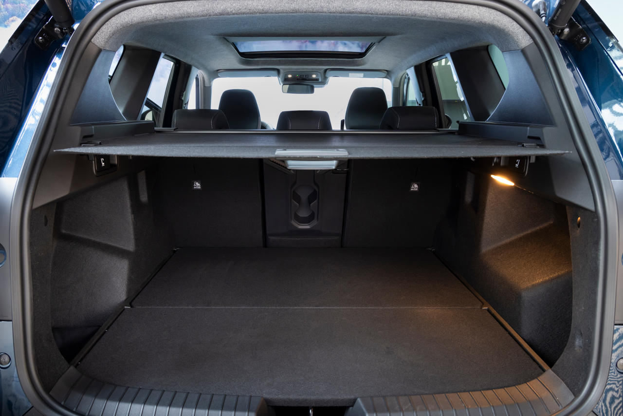 Dacia Bigster (2025). Découverte en vidéo du SUV familial hybride, GPL ...