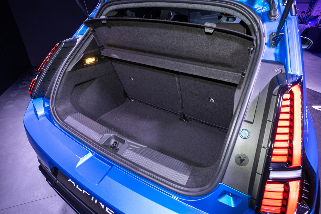 À bord de la nouvelle Alpine A290 : du concept… à la réalité ! (+ vidéo)