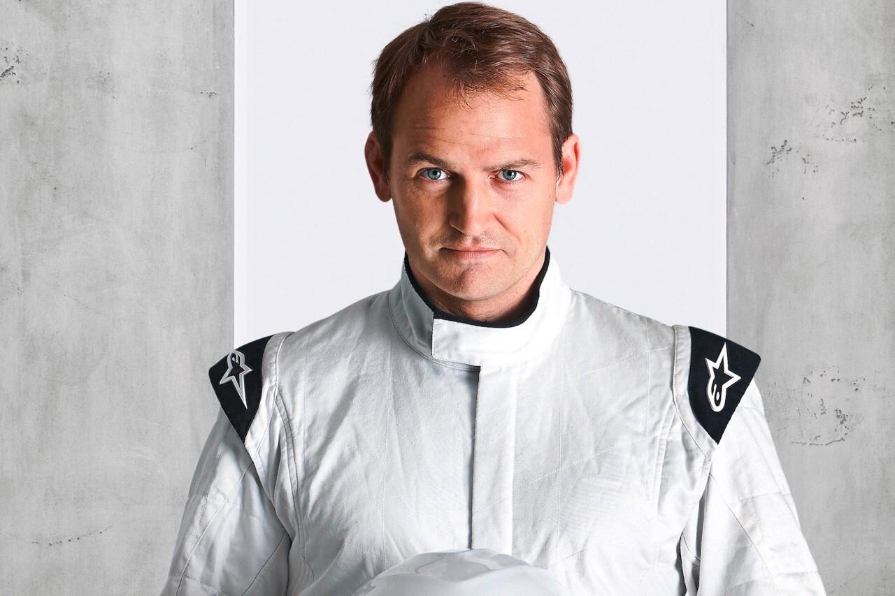 Top Gear UK. L'identité du Stig dévoilée par Jeremy Clarkson