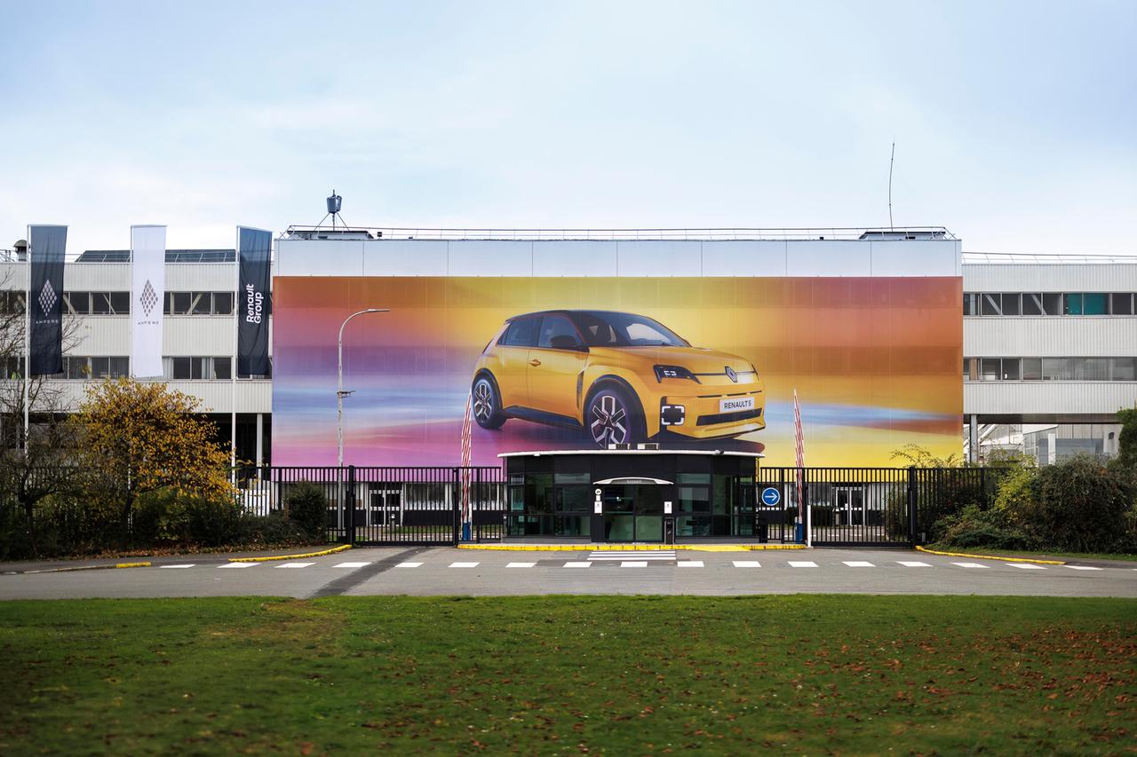 Renault 5. L’usine de Douai monte en cadence pour livrer les premiers ...
