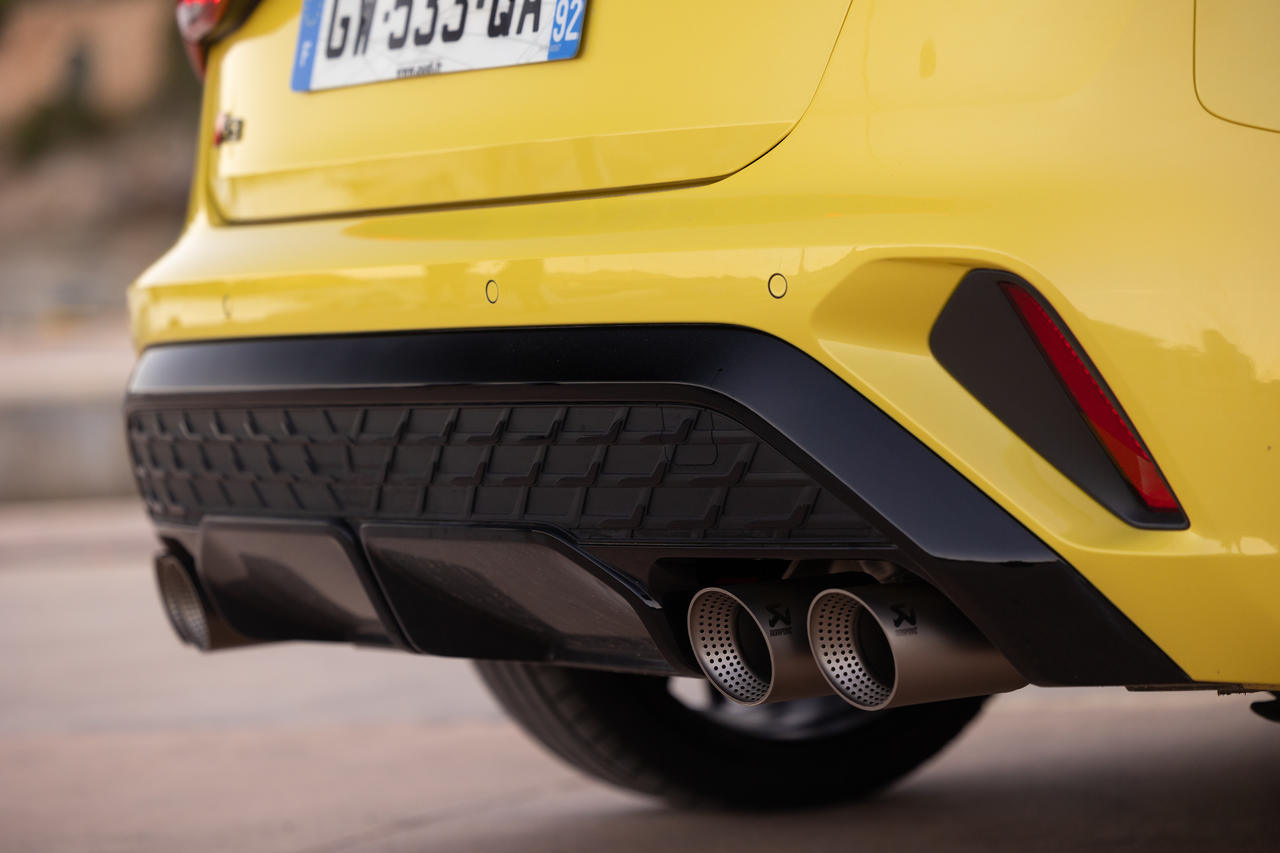 Essai Audi S3 vs RS3 (2025). Le match sur circuit