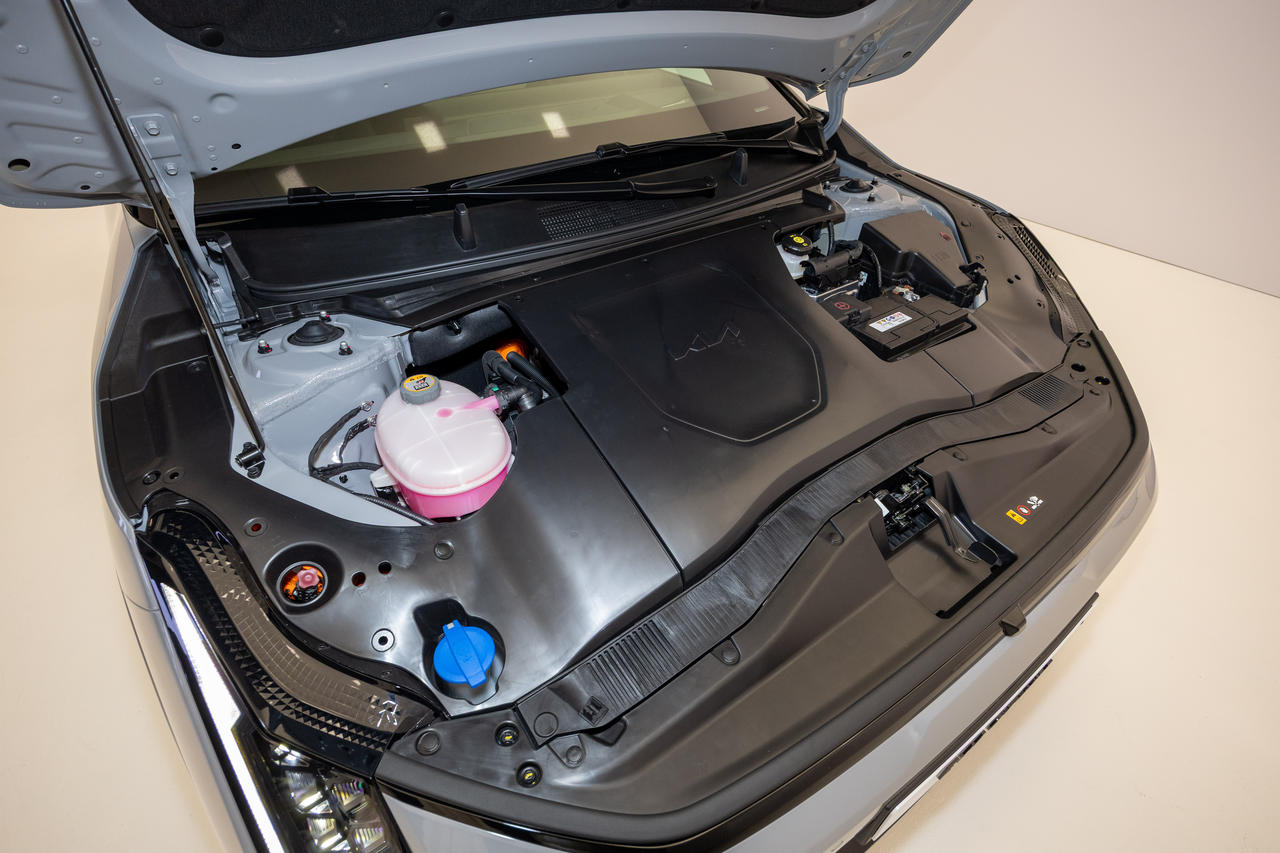 Kia EV4 (2025). Fiche technique, équipements… la rivale des MG4 et Mégane E-Tech en détail