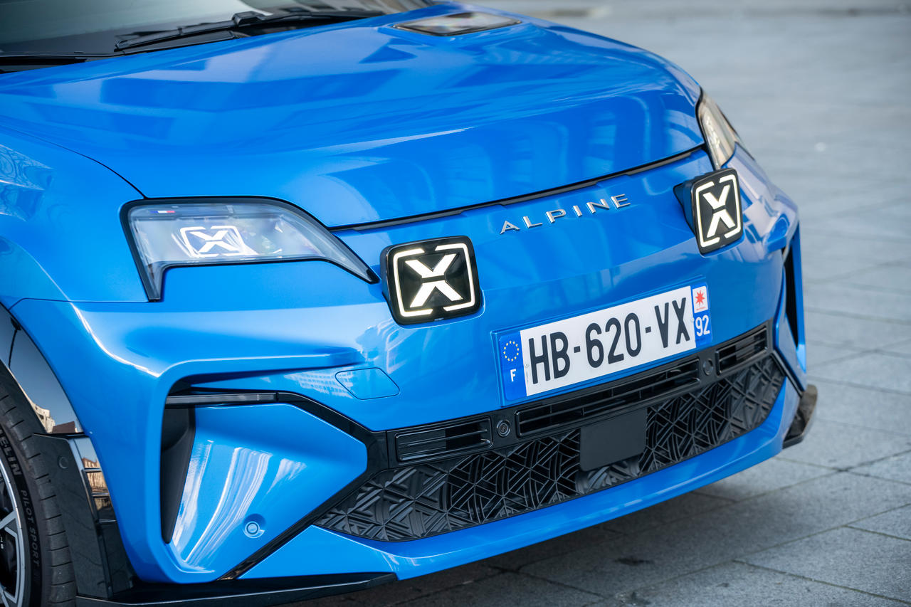 Essai Alpine A290 vs Renault 5 : le match des voitures de l’année