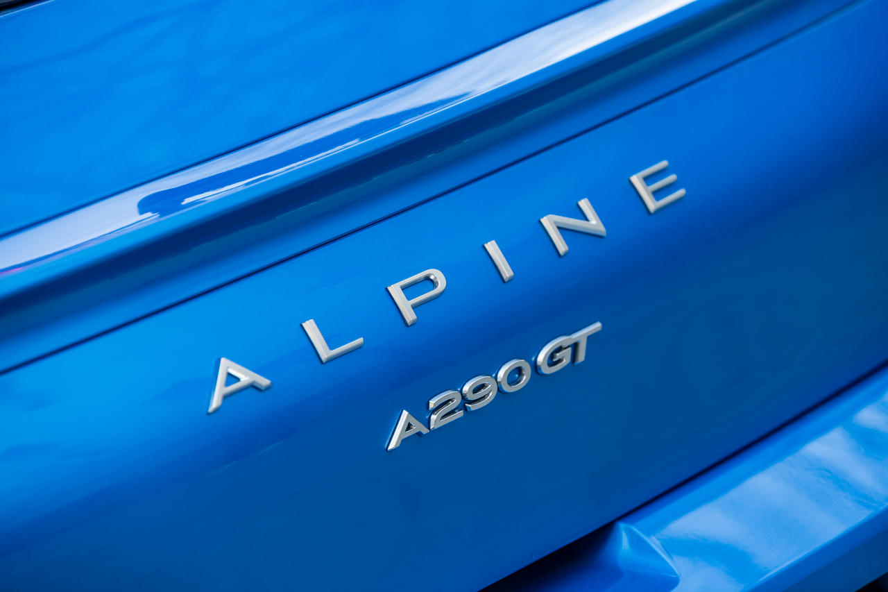 Essai Alpine A290 vs Renault 5 : le match des voitures de l’année