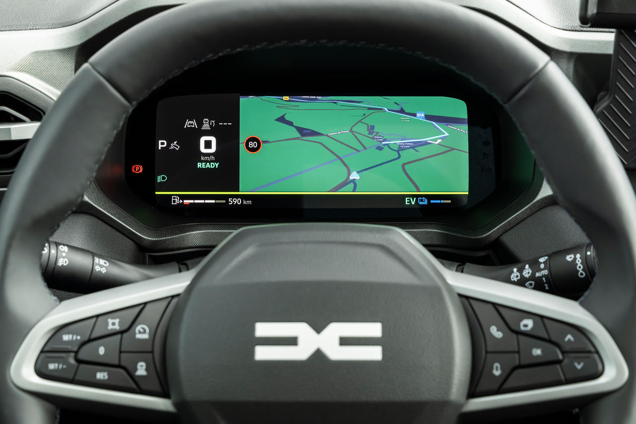 Essai Dacia Bigster hybride (2025). Notre avis sur le grand SUV à prix serrés