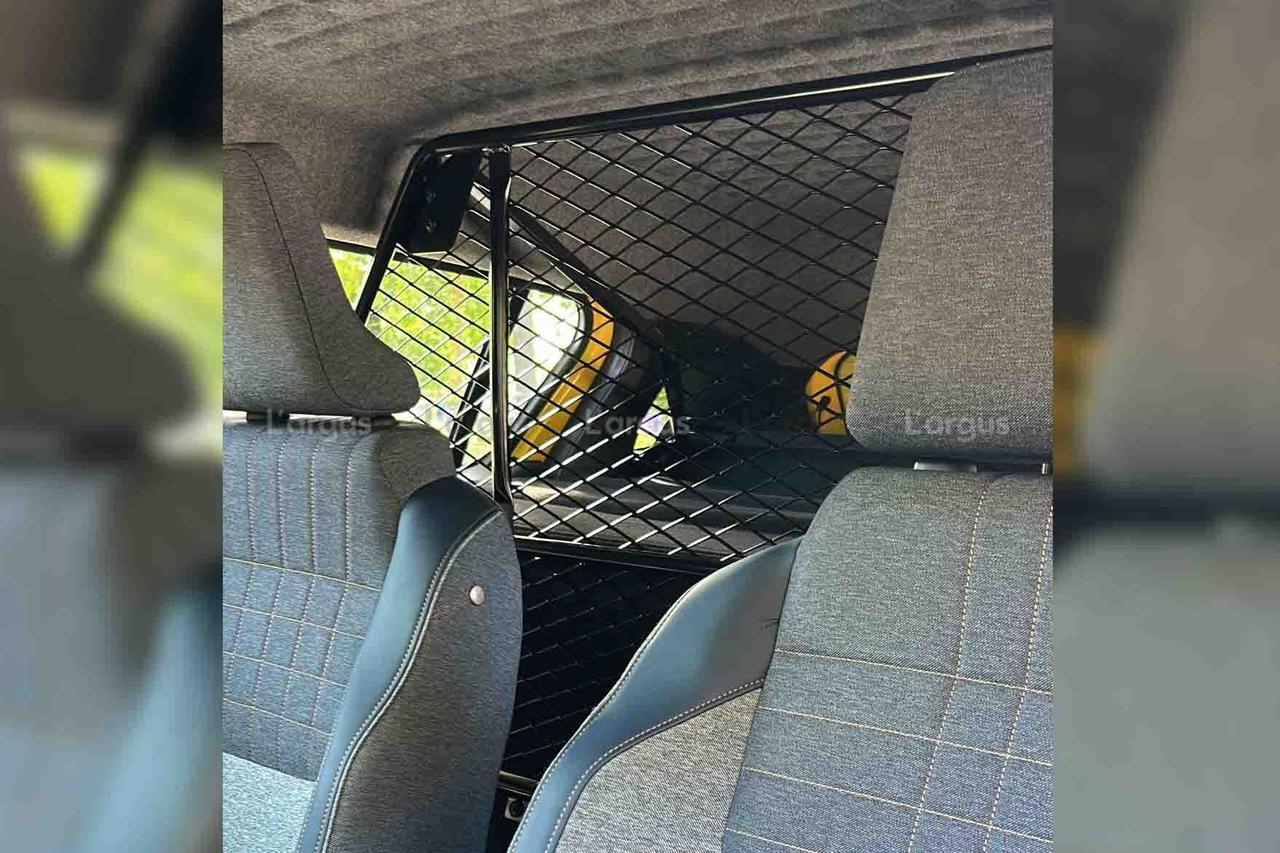 Scoop. Renault 4 La Poste (2025) : découvrez nos premières photos de la 4L commerciale