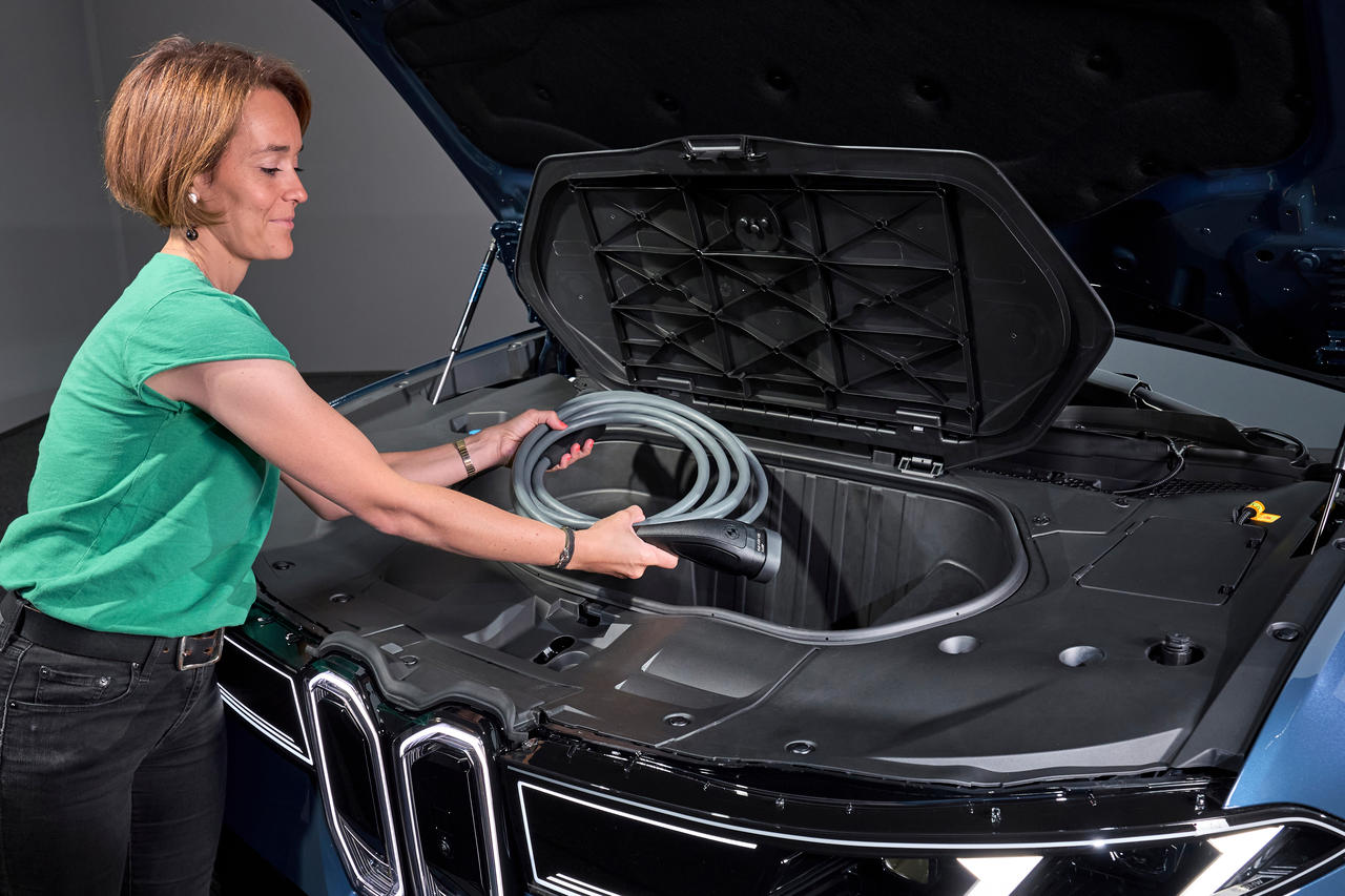 Nouveau BMW iX3 (2025). Infos, photos et prix du SUV compact « Neue ...