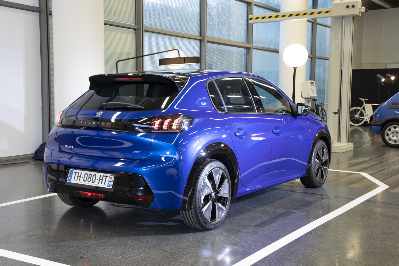 Peugeot e-208 (2019) : la nouvelle 208 électrique en détail - Photo #17 ...
