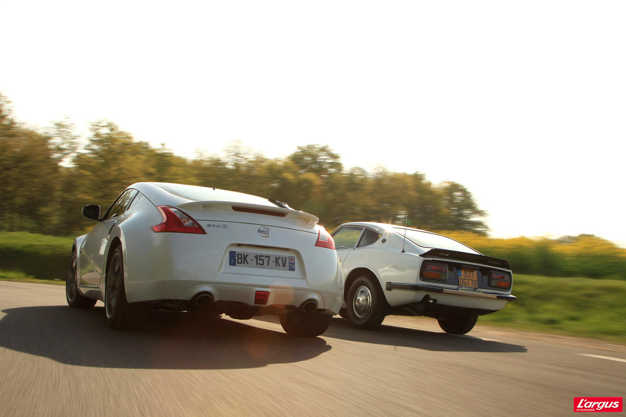 Photo 8 - vue arrière Datsun 240Z Nissan 370Z blanche - Datsun 240Z vs Nissan 370Z : c'était ...