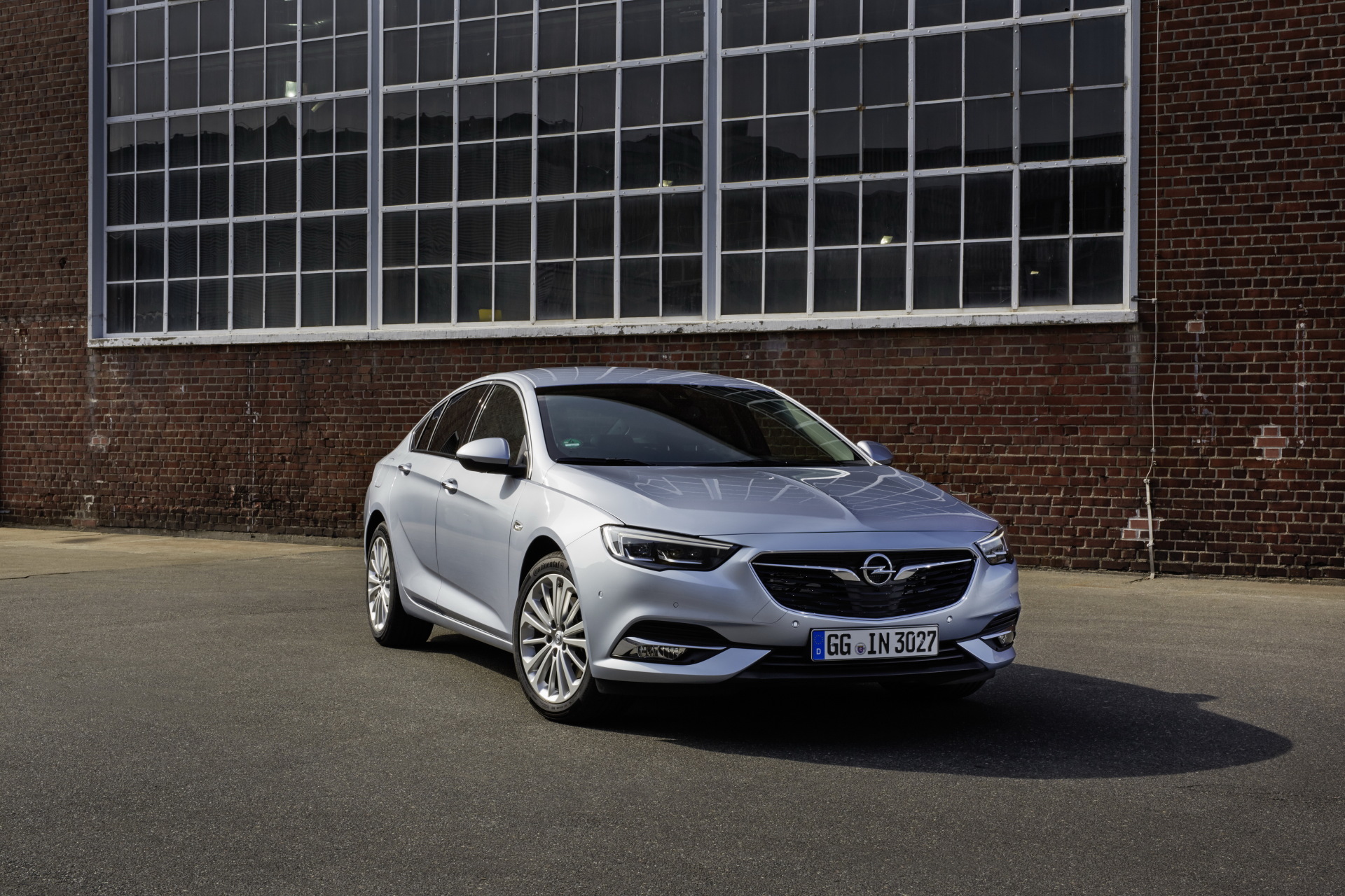 Opel Insignia Grand Sport et Sports Tourer : les prix et équipements ...