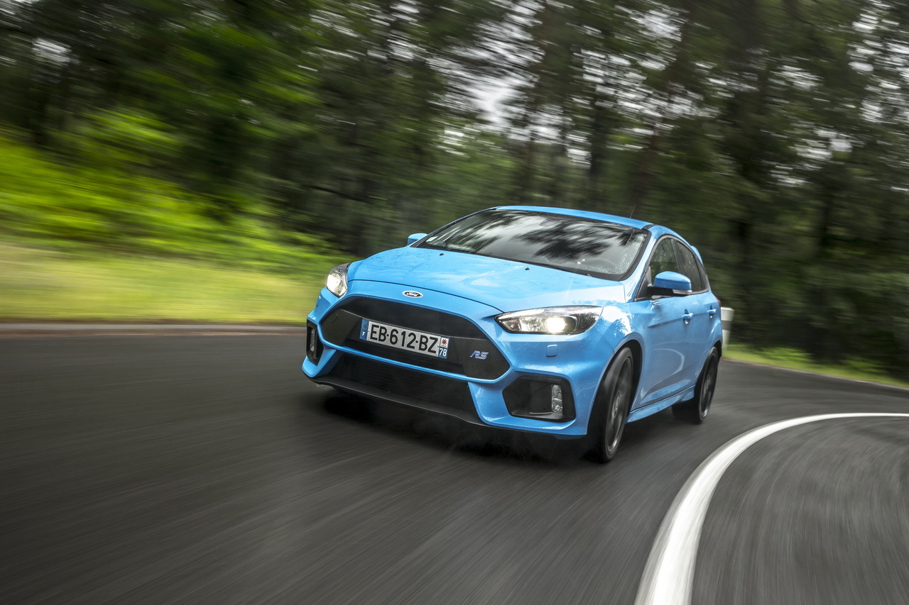 Essai Ford Focus RS vs Honda Civic Type R : le match en 40 photos ! | L ...