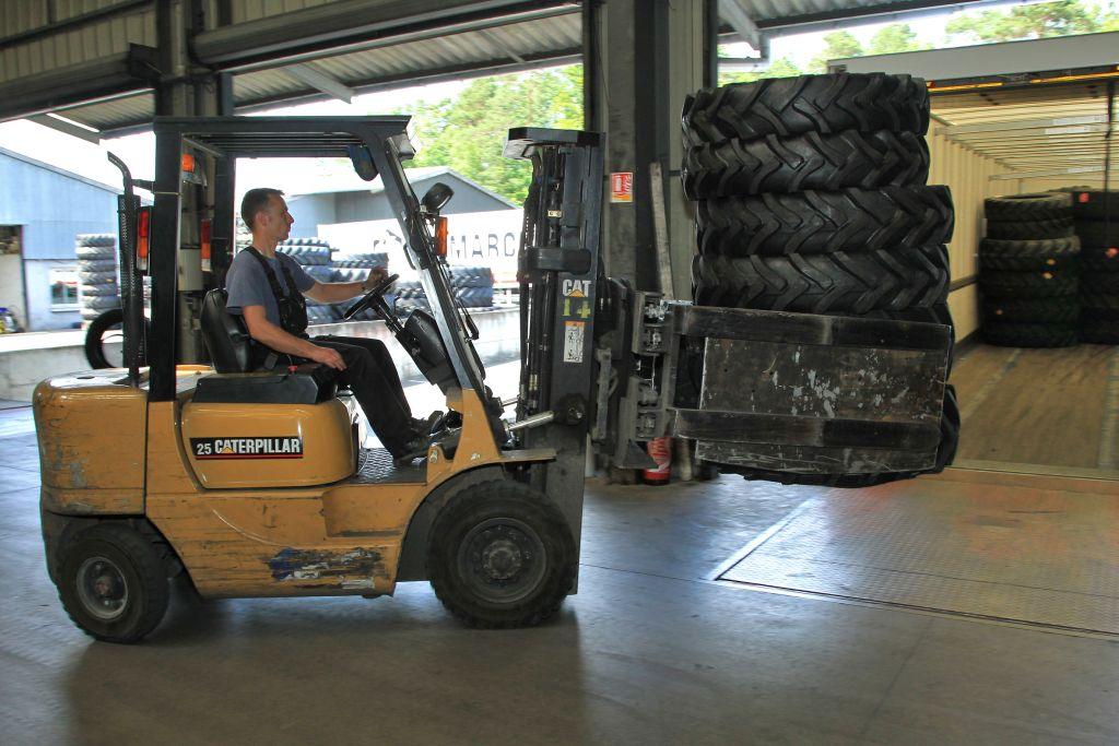 Diaporama et photos - Copadex, au service des professionnels du pneu ...