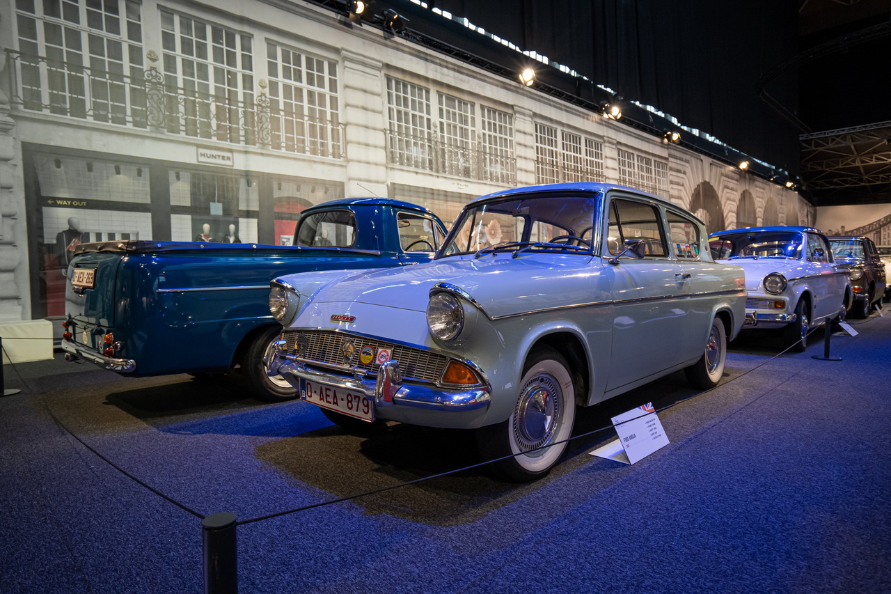 Photo 4 - ford anglia 1961 - Top 50 des voitures les plus moches d'hier ...