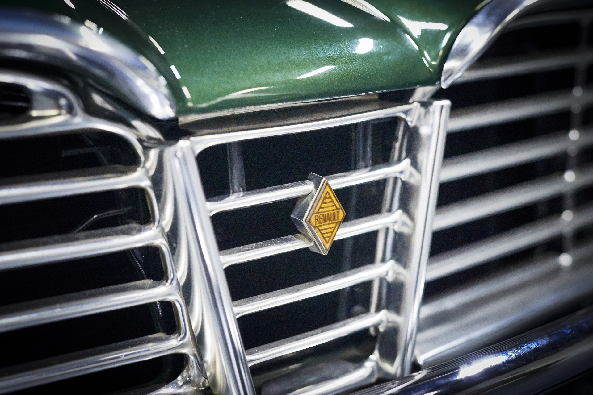 Photo 29 - Renault 16 USA 1972 calandre - 120 ans de Renault : les ...