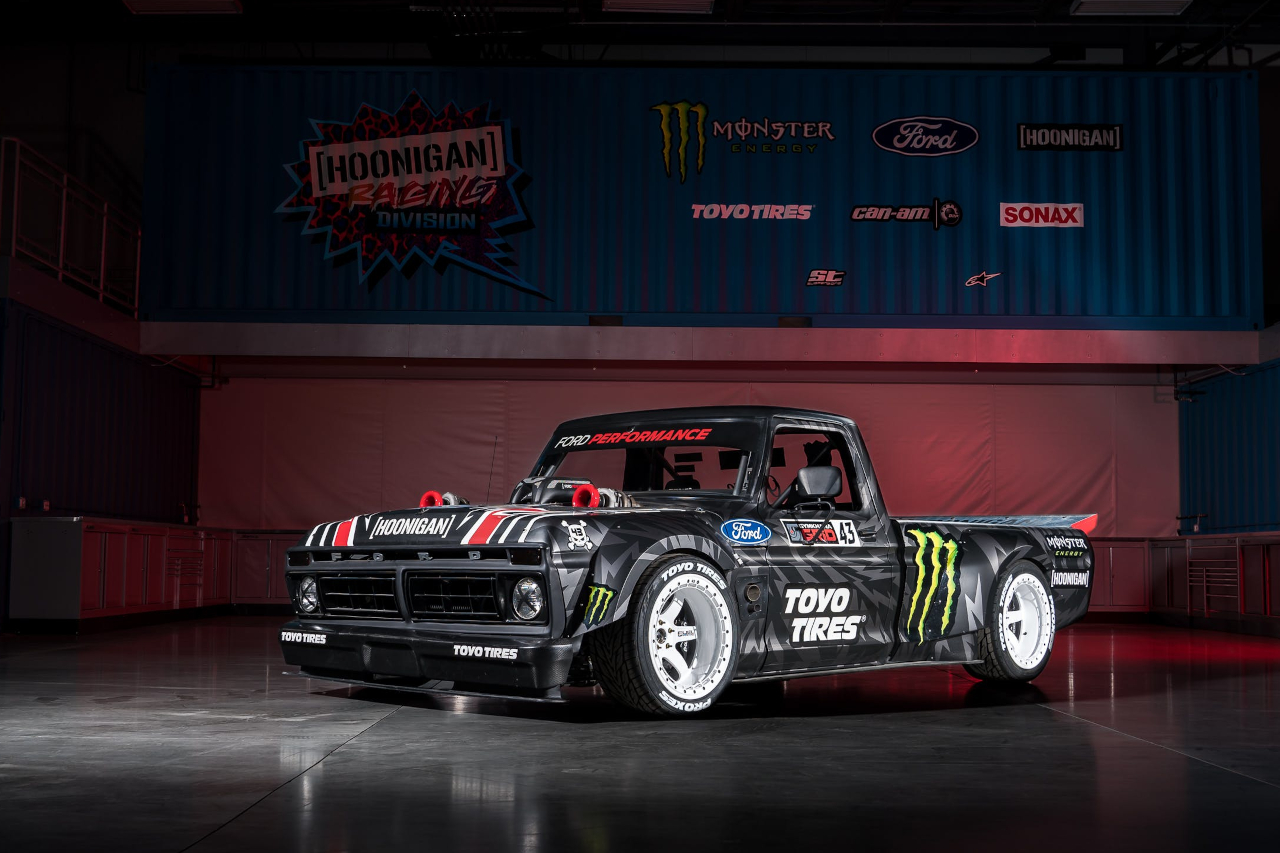 Photo 6 - hoonitruck garde au sol - Ken Block. Son pick-up Hoonitruck à ...