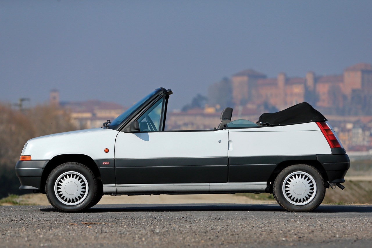 Photo 7 - Renault 5 Supercinq cabriolet EBS - Renault 5 cabriolet : une rare version aux enchères