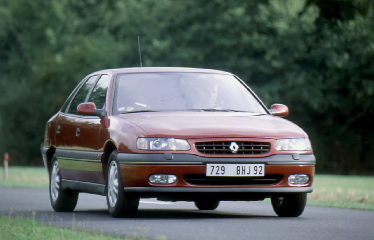 Photo 8 - Renault Safrane - Salon auto de Genève. Les premières ...