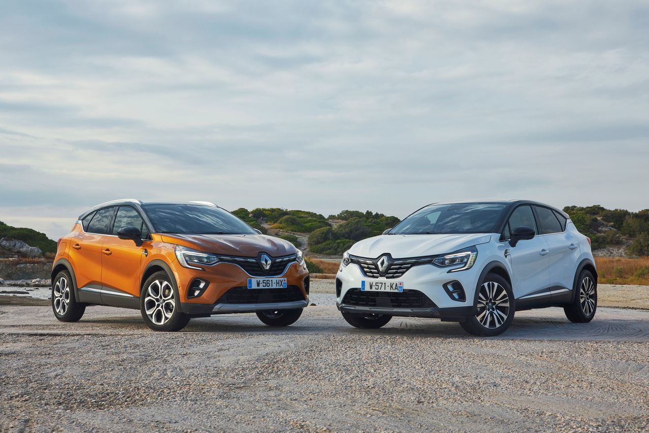 Photo 3 - Renault Captur intens orange et initiale paris blanc ...