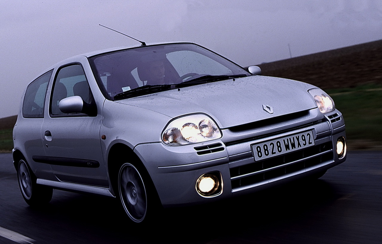 Photo 4 - Renault Clio : toutes les versions sportives en images