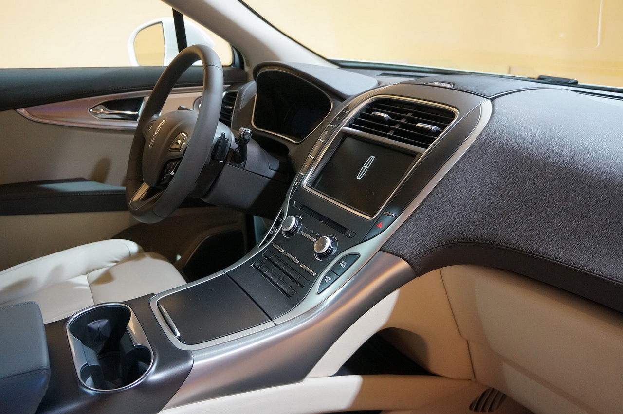 Live Detroit 2015 : Lincoln MKX - L'argus
