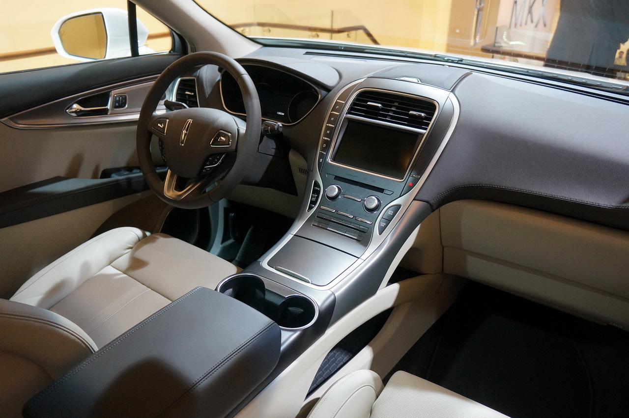 Live Detroit 2015 : Lincoln MKX - L'argus