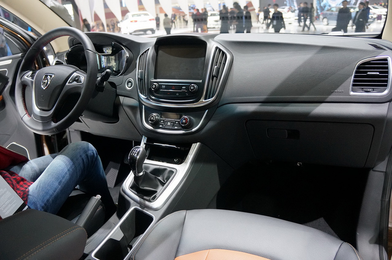 SHANGHAI 2015 - La Baojun 560 veut profiter du boom des SUV en Chine