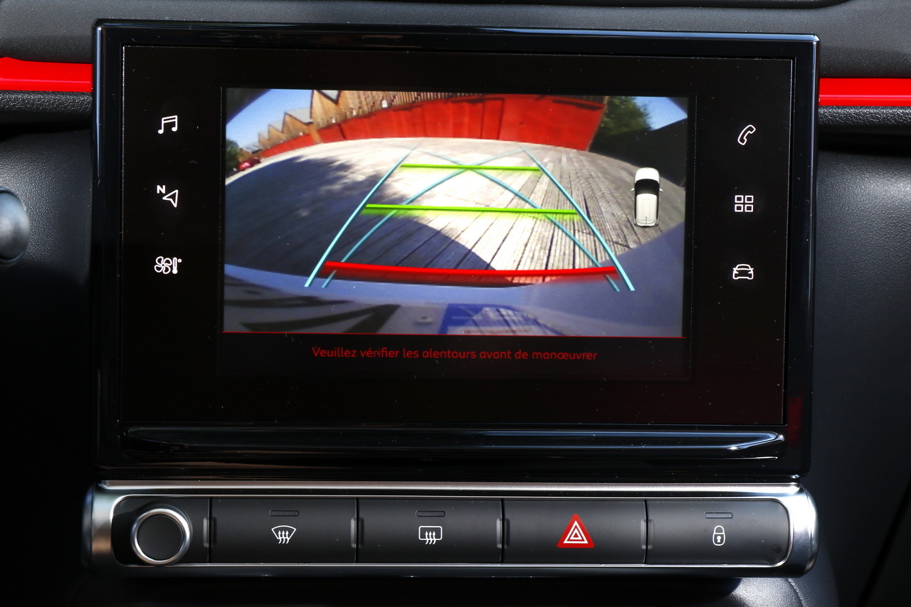 La nouvelle Citroën C3 défie les Peugeot 208 et Renault Clio 4 - Photo ...