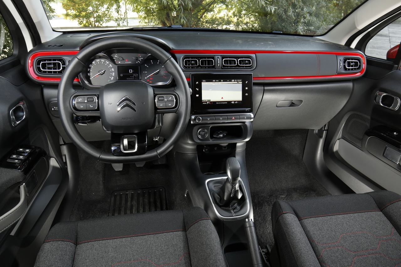 La nouvelle Citroën C3 défie les Peugeot 208 et Renault Clio 4 - Photo ...