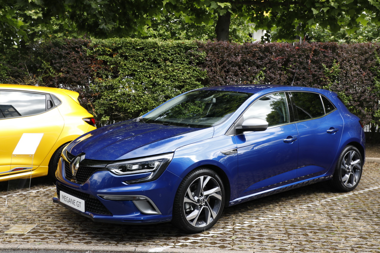 FRANCFORT 2017. La nouvelle Renault Mégane 4 RS en images - Photo #24 ...