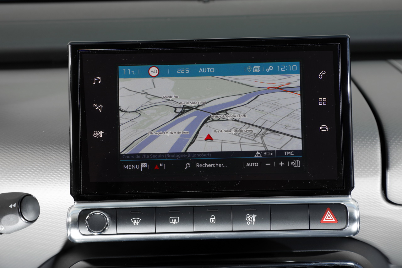 Photo 12 - citroen c4 cactus 2018 gps - Prix Citroën C4 Cactus 2018 ...