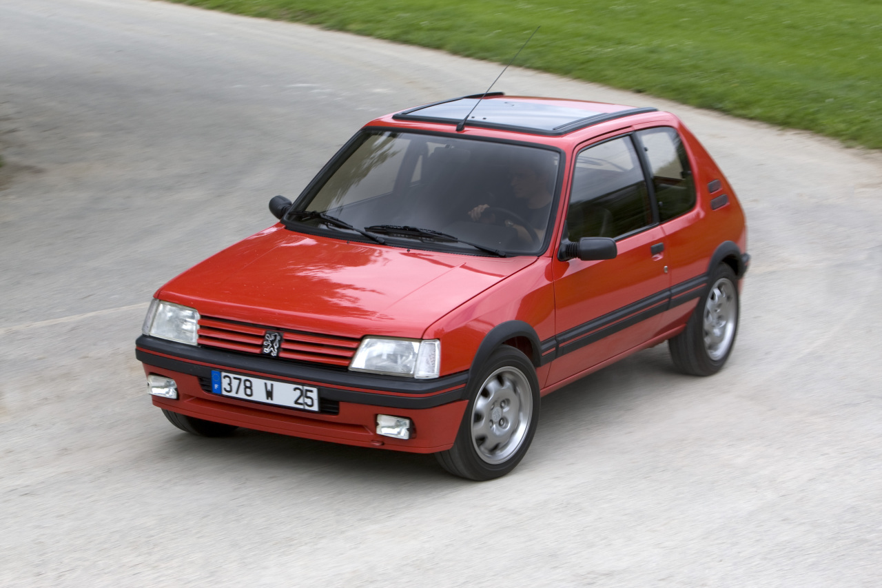 Photo 4 - Peugeot 205 gti grise face avant - Saga Peugeot GTI : de la ...