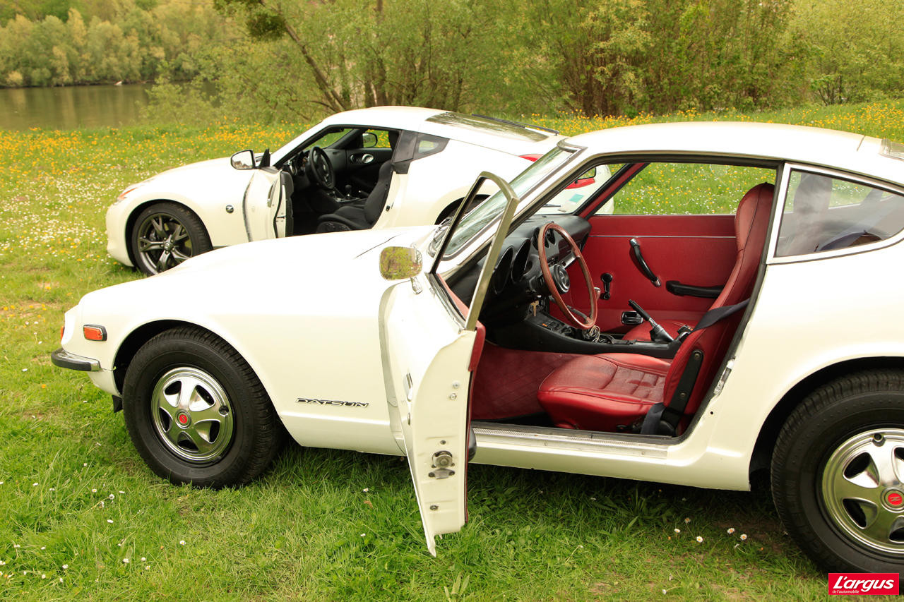 Photo 33 - porte ouverte Datsun 240Z - Datsun 240Z vs Nissan 370Z : c'était mieux avant