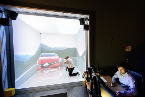 Diaporama et photos - Renault s'offre un simulateur pour développer ses ...