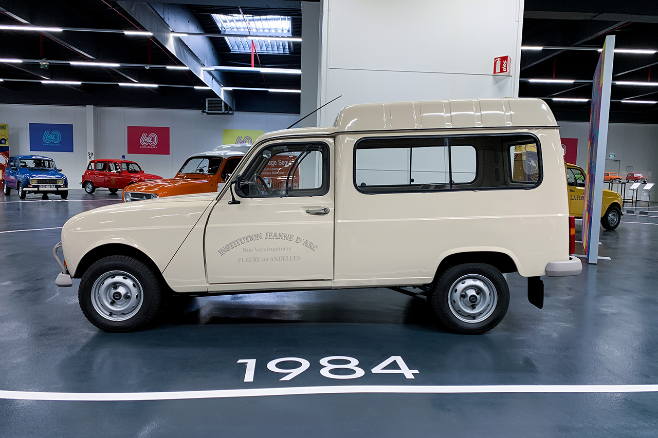 Photo 13 - Renault 4 Break - Renault 4L. 60 ans d'histoire et d ...