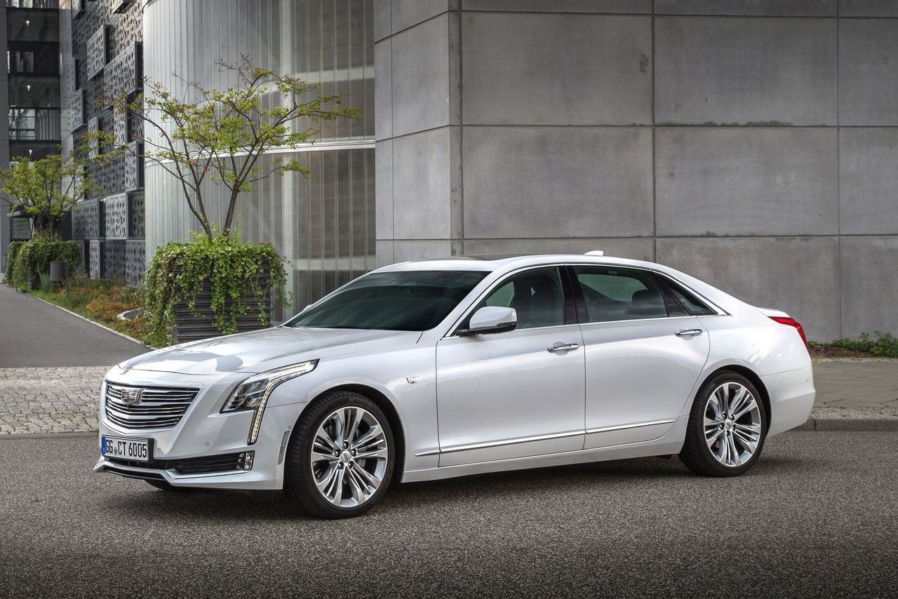Les voitures vendues à 3 exemplaires (maxi !) en 2019 en France - Cadillac CT6 : 2 ...