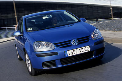VOLKSWAGEN GOLF 1.9 TDI DSG Confort : chère technologie