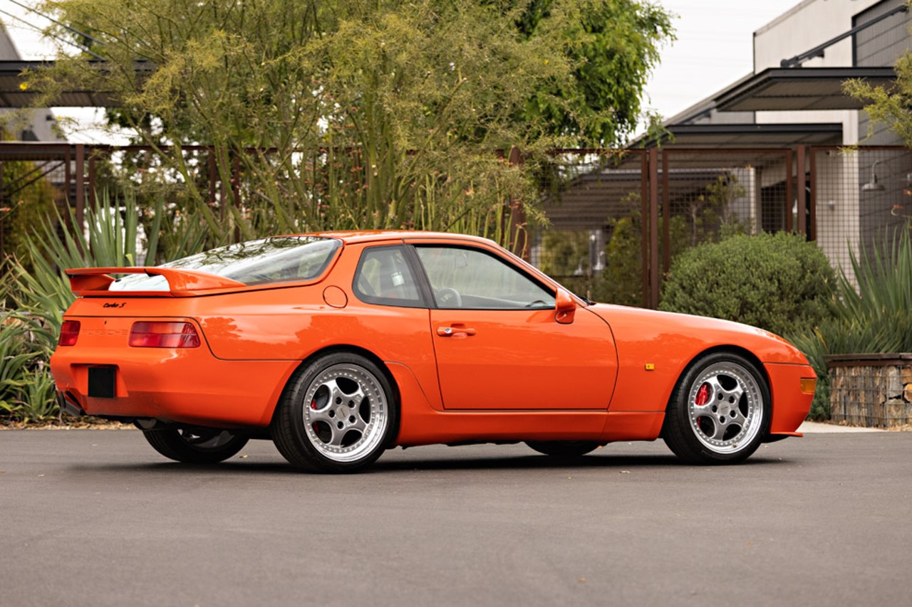 Photo 2 - Porsche 968 Turbo S arrière droit - Porsche 968 (1993). Une ...