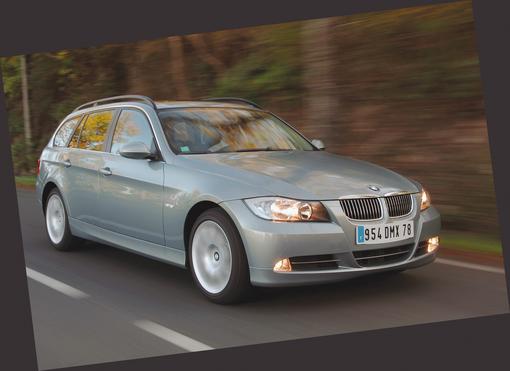 Photo 2 - BMW 330xd Touring
