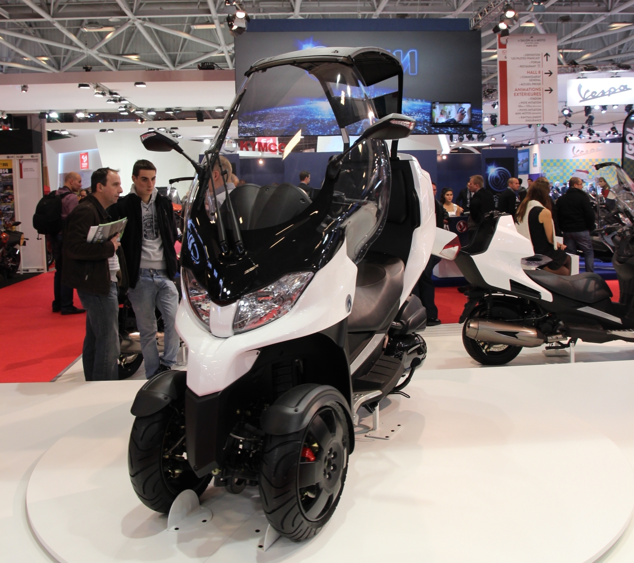 Salon de la Moto de Paris 2013 : Adiva AD3