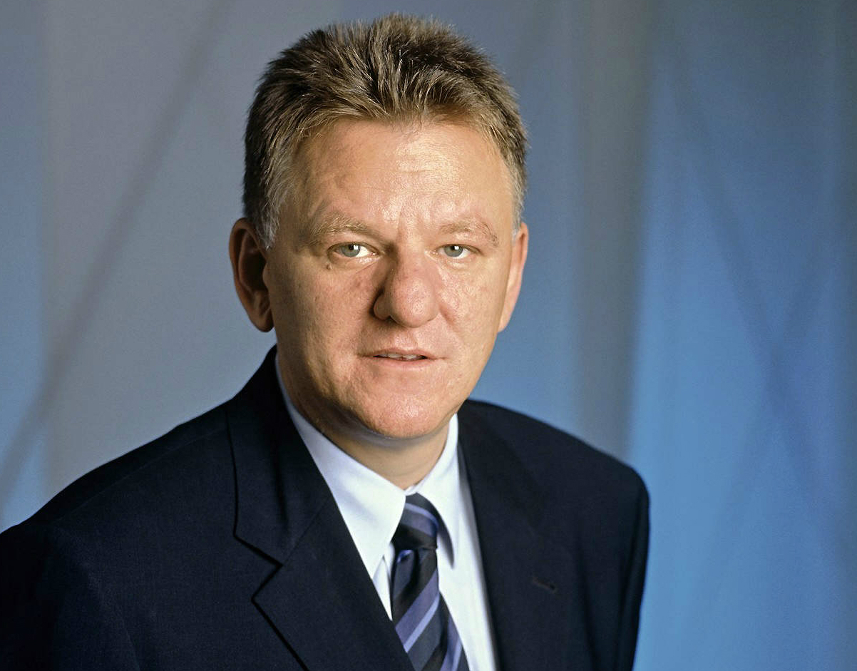 Andreas Renschler (ex-Daimler), patron des véhicules commerciaux de ...