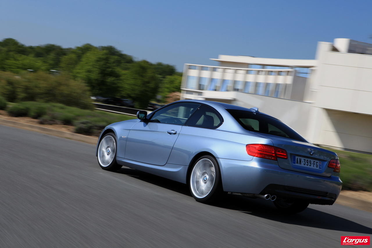 Photo 4 - Essai BMW 325d Coupé BVA (2010) : encore plus fort