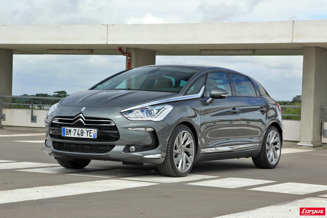 Photo 4 - La DS5 sur tous les fronts